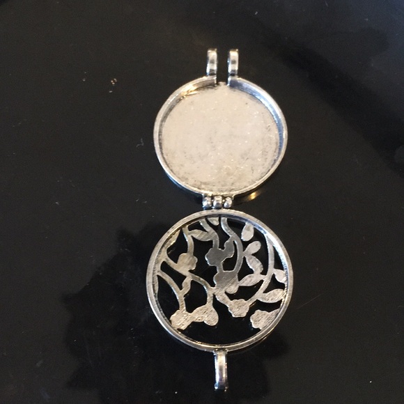 Jewelry | Aromatherapy Essential Oils Diffuser Necklace | Poshmark